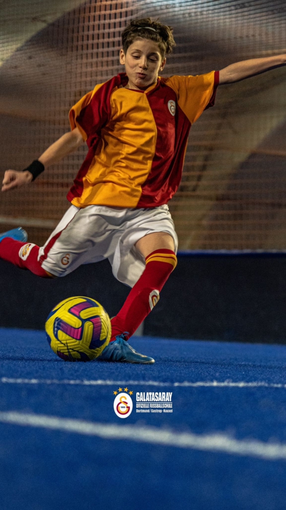 Über Uns - GALATASARAY OFFIZIELLE FUSSBALLSCHULE - Dortmund/ Castrop ...